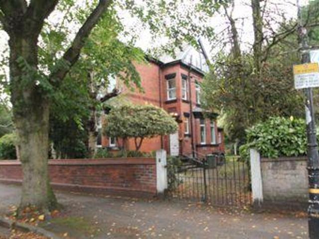 5 Bedrooms Semi detached house for sale in Lime Road, Stretford, Manchester M32