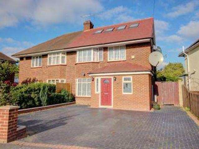 5 Bedrooms Semi detached house for sale in Marlborough Road, Langley, Slough SL3