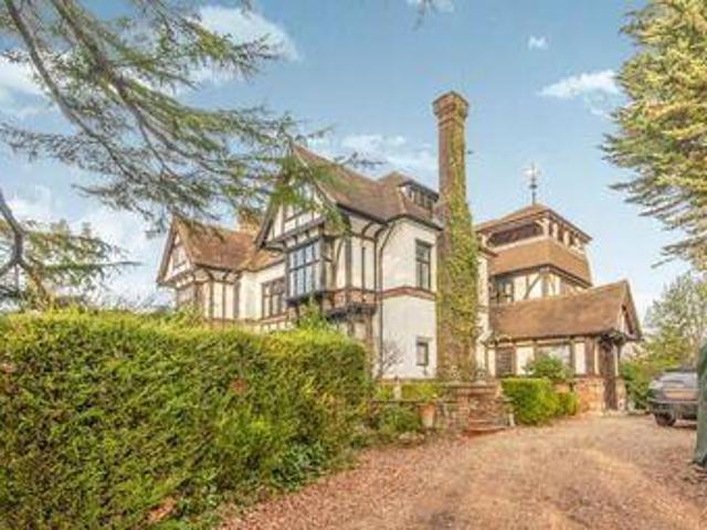 5 Bedrooms Semi detached house for sale in Station Road, Billingshurst, Horsham, West Sussex RH14