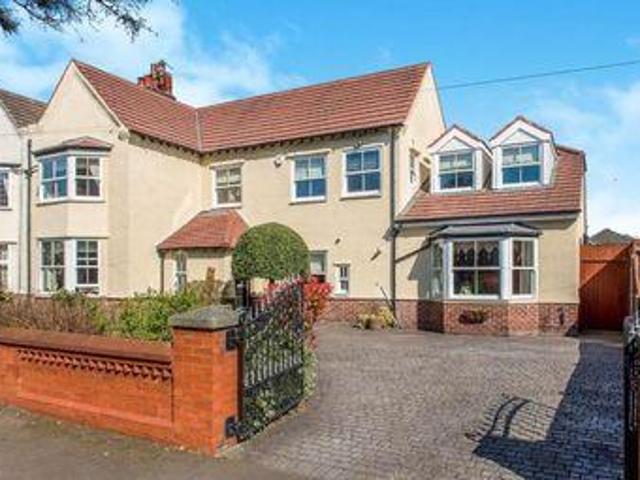 5 Bedrooms Semi detached house for sale in Park Avenue, Crosby, Liverpool, Merseyside L23