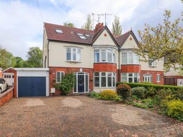5 Bedrooms Semi detached house for sale in Pingle Road, Sheffield S7