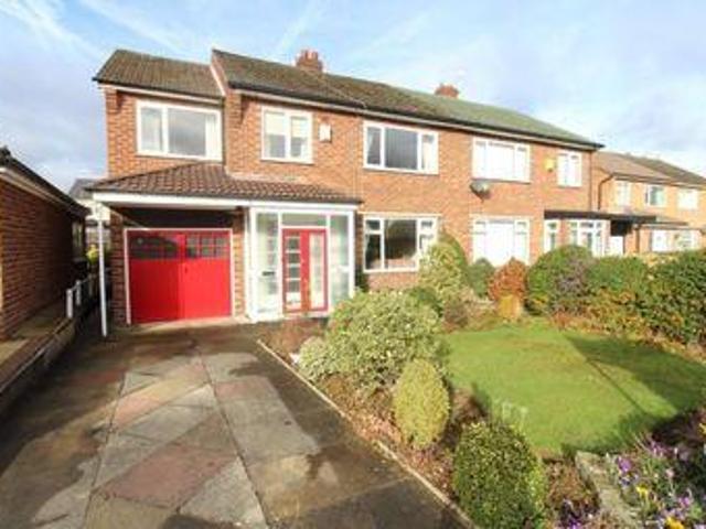 5 Bedrooms Semi detached house for sale in Rowan Drive, Cheadle Hulme, Cheadle, Cheshire SK8