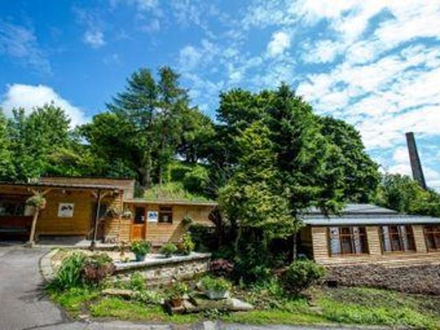 5 Bedrooms Semi detached house for sale in Rochdale, Greater Manchester OL12