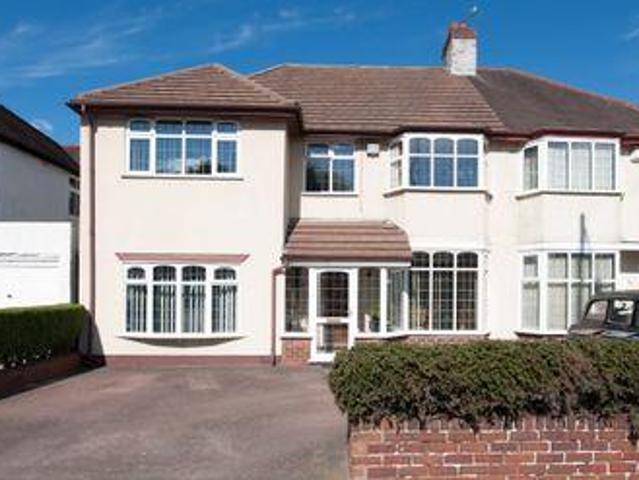 5 Bedrooms Semi detached house for sale in Walsall Road, Great Barr, Birmingham B42