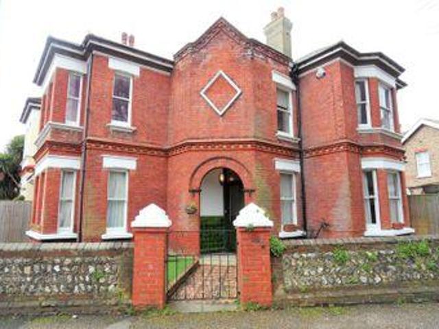 5 Bedrooms Semi detached house for sale in Wyke Avenue, Worthing BN11