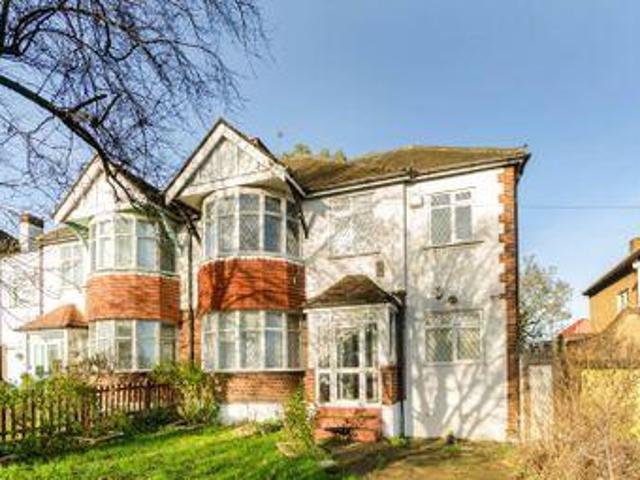 5 Bedrooms Semi detached house for sale in Tolworth Rise North, Tolworth KT5