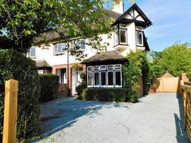5 Bedrooms Semi detached house for sale in The Oval, Stafford ST17