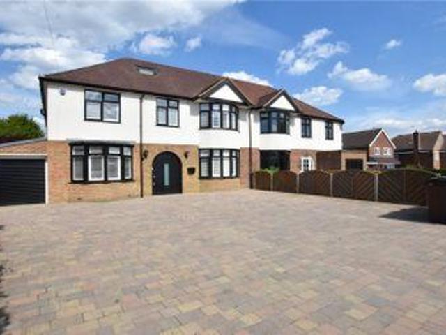 5 Bedrooms Semi detached house for sale in Tippendell Lane, St. Albans, Hertfordshire AL2