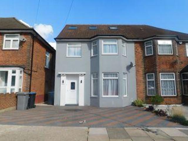 5 Bedrooms Semi detached house for sale in Vivian Avenue, Wembley HA9