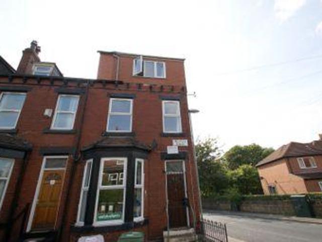 5 Bedrooms Terraced house for rent in Mayville Street, Hyde Park, Leeds LS6