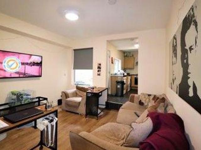 5 Bedrooms Terraced house for rent in Abbotts Lane, Coventry CV1