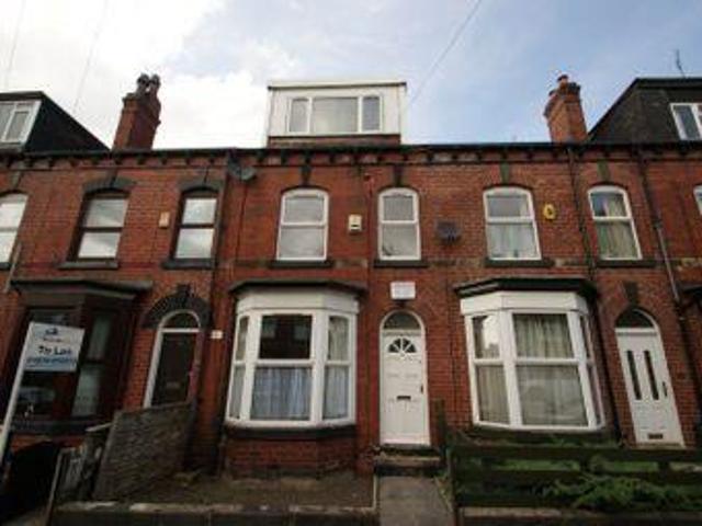 5 Bedrooms Terraced house for rent in Ashville Grove, Hyde Park, Leeds LS6