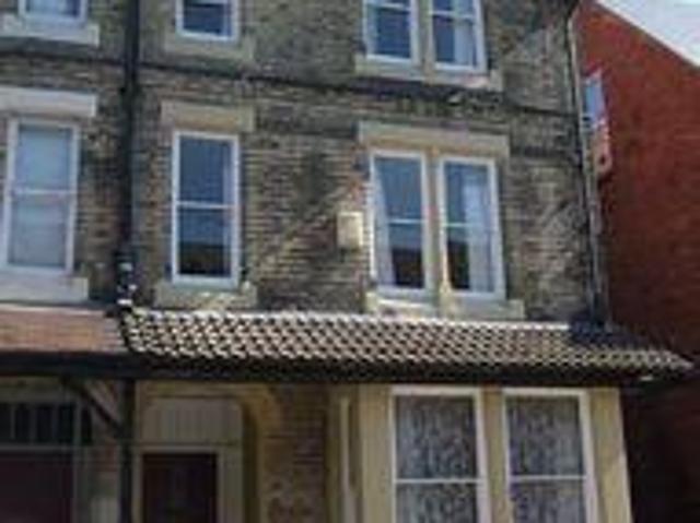 5 Bedrooms Terraced house for rent in Burford Road, Nottingham NG7