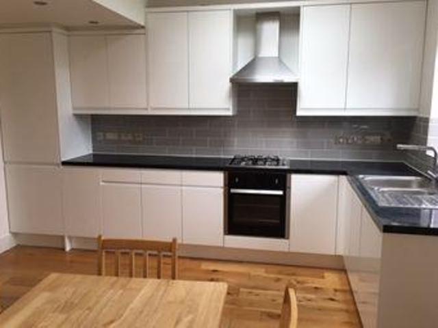 5 Bedrooms Terraced house for rent in Church Road, London N17