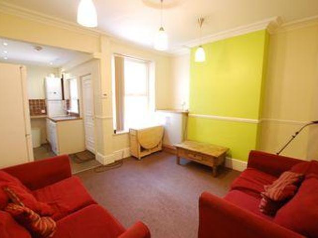 5 Bedrooms Terraced house for rent in Crookesmoor Road, Sheffield S10