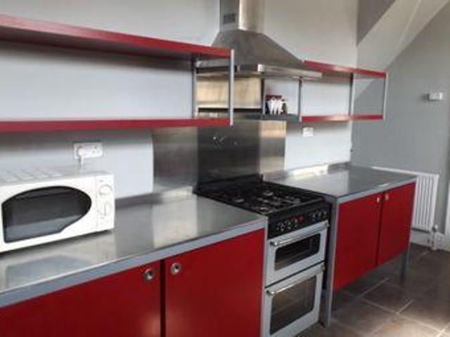 5 Bedrooms Terraced house for rent in Edmund Road, Sheffield S2