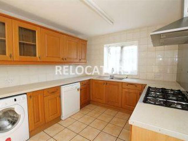 5 Bedrooms Terraced house for rent in Gosterwood Street, London SE8