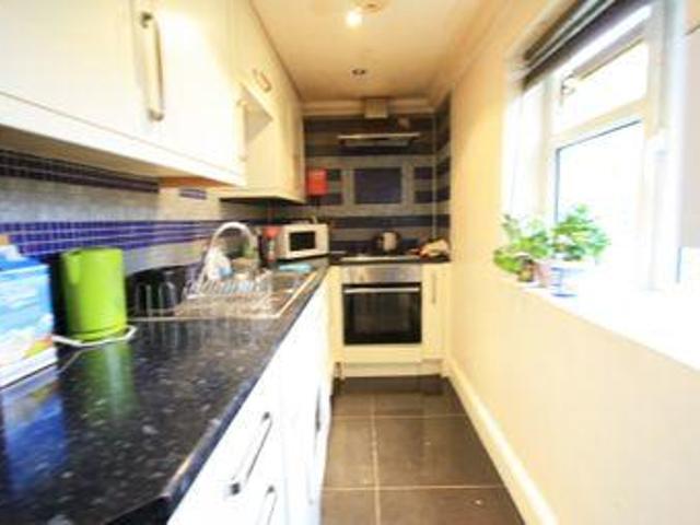 5 Bedrooms Terraced house for rent in Graveney Rd, Tooting SW17