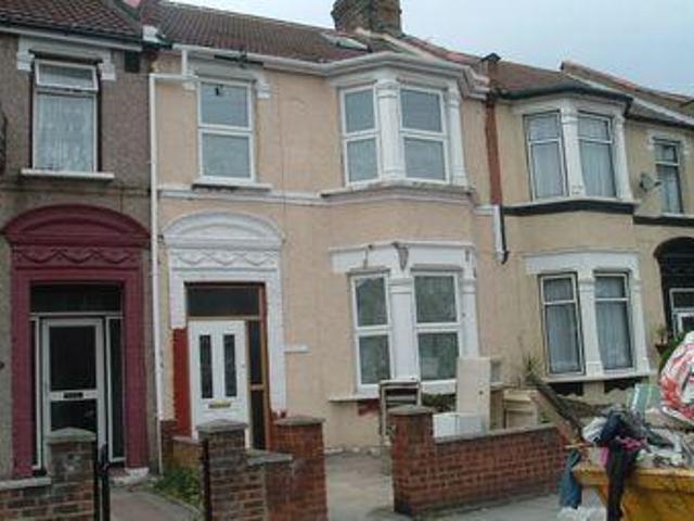 5 Bedrooms Terraced house for rent in Henley Road, Ilford IG1