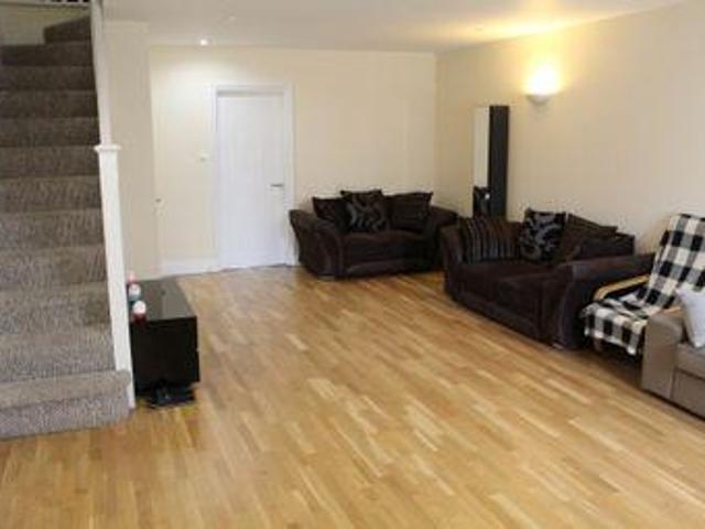 5 Bedrooms Terraced house for rent in Kingsley Road, Ilford IG6