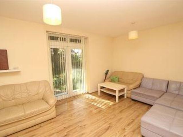5 Bedrooms Terraced house for rent in Knotts Green Road, London E10
