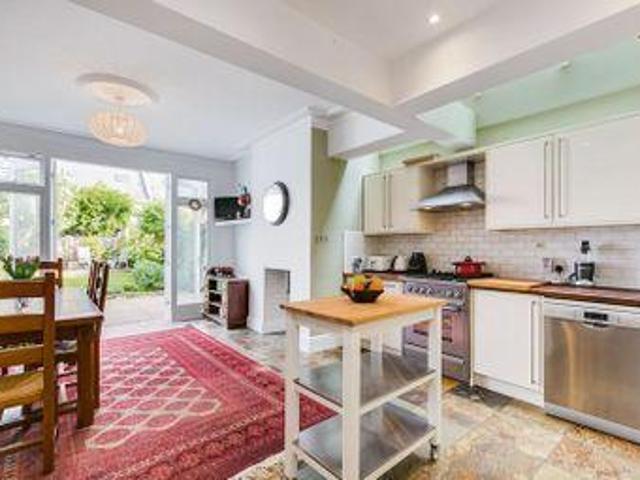5 Bedrooms Terraced house for rent in Lavenham Road, London SW18