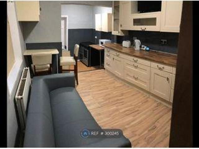 5 Bedrooms Terraced house for rent in Liverpool Street, Salford M5