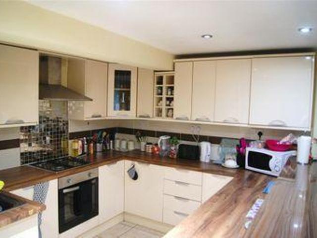 5 Bedrooms Terraced house for rent in Lockwood Road, Lockwood, Huddersfield HD1
