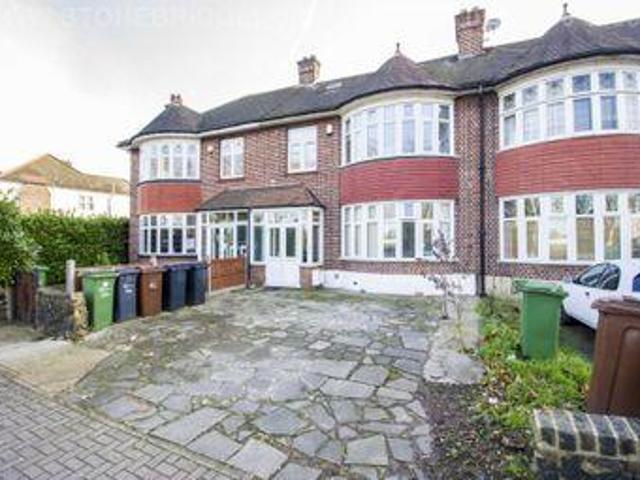 5 Bedrooms Terraced house for rent in Longbridge Rd, Barking IG11