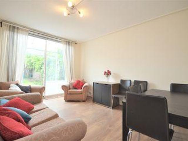 5 Bedrooms Terraced house for rent in Park View, North Acton, London W3