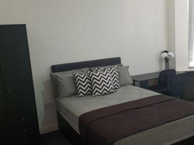 5 Bedrooms Terraced house for rent in Paynes Lane Room 1, Coventry CV1