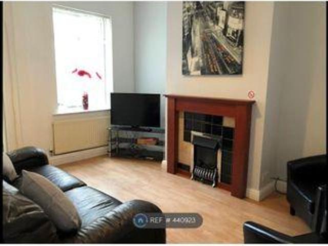 5 Bedrooms Terraced house for rent in Queen Anne Street, Stoke On Trent ST4