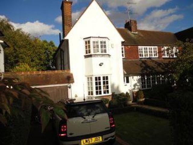 5 Bedrooms Terraced house for rent in Ruskins Close, Hampstead Garden Suburb NW11