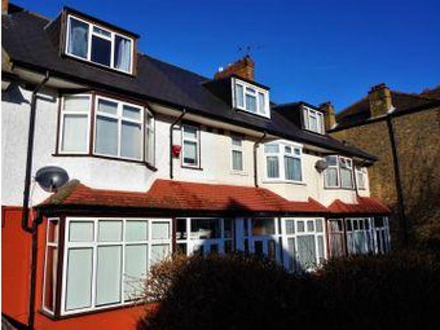 5 Bedrooms Terraced house for rent in Ravenfield Road, London SW17