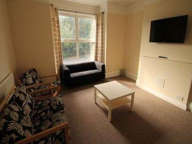 5 Bedrooms Terraced house for rent in Richmond Avenue, Leeds LS6