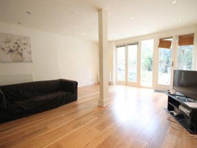 5 Bedrooms Terraced house for rent in Roden Street, Islington N7