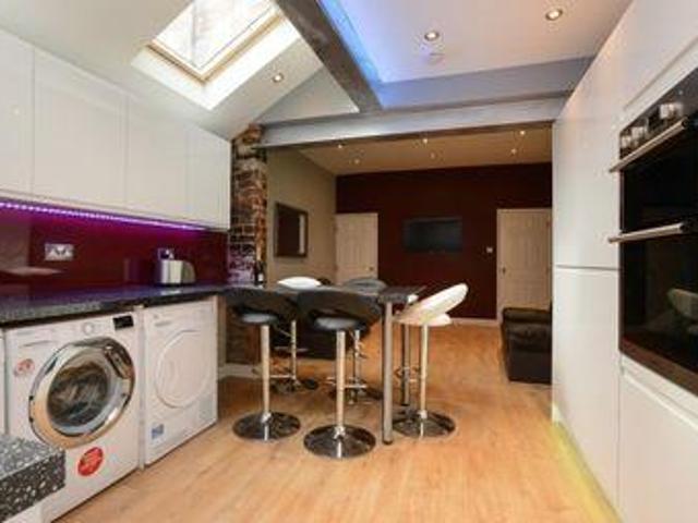 5 Bedrooms Terraced house for rent in Savoy Workshops, Willoughby Street, Lenton, Nottingham NG7