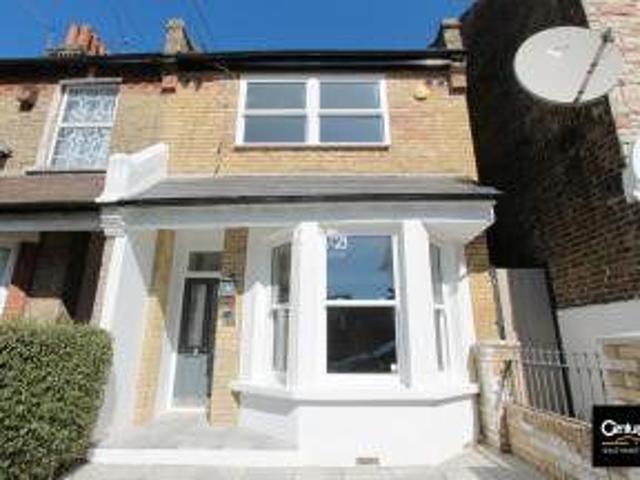 5 Bedrooms Terraced house for rent in Somers Road, London E17