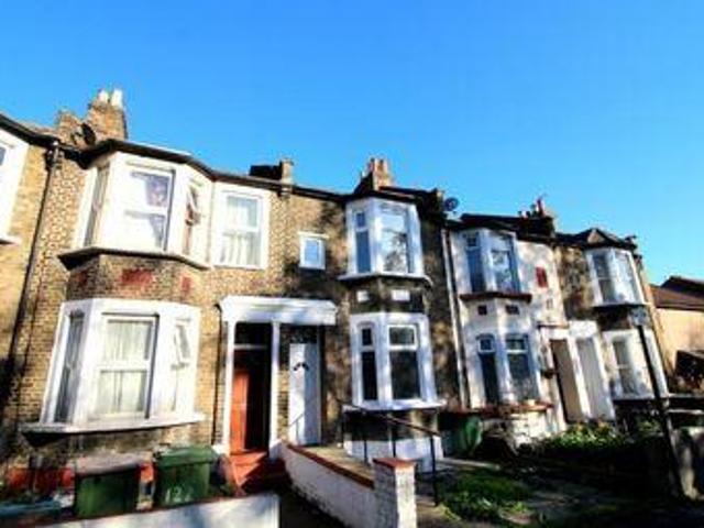 5 Bedrooms Terraced house for rent in Upper Road, London E13