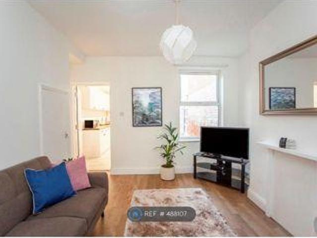 5 Bedrooms Terraced house for rent in Wellington Street, Gloucester GL1