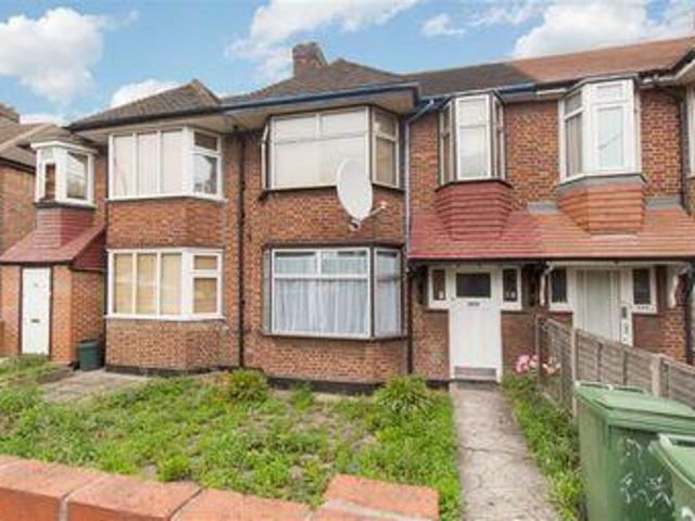5 Bedrooms Terraced house for rent in Western Avenue, London W3