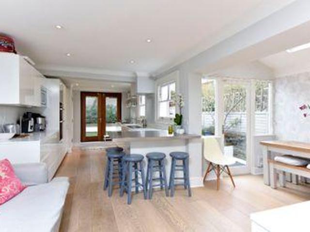 5 Bedrooms Terraced house for sale in Mallinson Road, London SW11