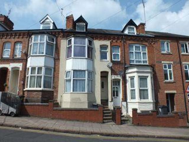 5 Bedrooms Terraced house for sale in Mere Road, Off Green Lane Road, Leicester LE5