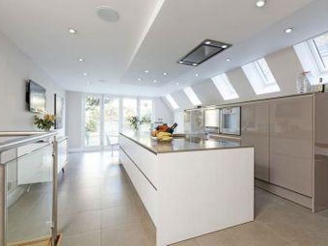 5 Bedrooms Terraced house for sale in Coniger Road, Parsons Green SW6