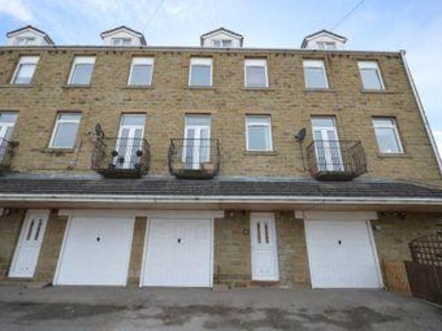 5 Bedrooms Terraced house for sale in Gib Lane, Skelmanthorpe, Huddersfield HD8