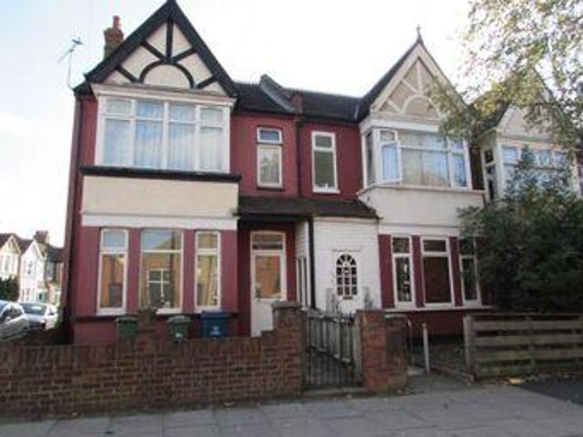 5 Bedrooms Terraced house for sale in Locket Road, Harrow HA3