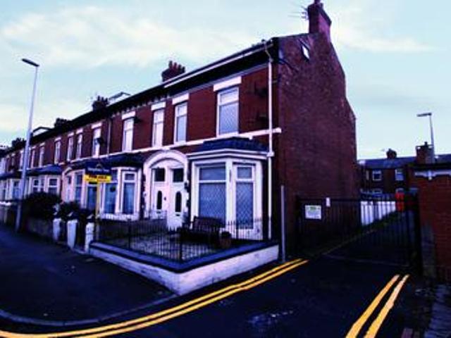 5 Bedrooms Terraced house for sale in Saint Heliers Road, Blackpool, Lancashire FY1