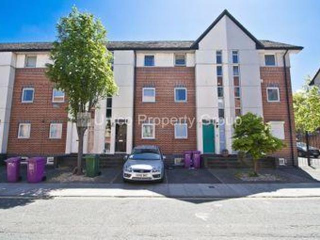5 Bedrooms Town house for rent in Blondin Street, Bow E3