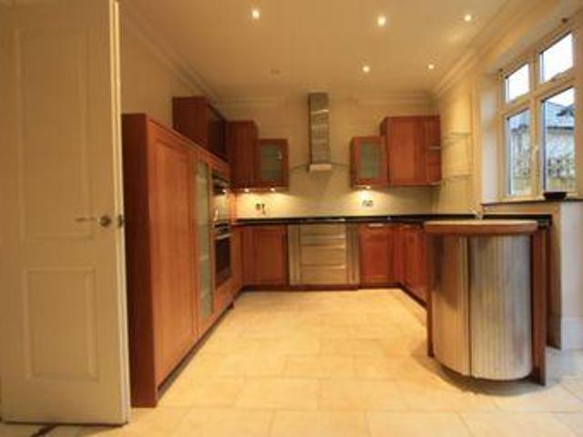5 Bedrooms Town house for rent in Whitcome Mews, Richmond TW9