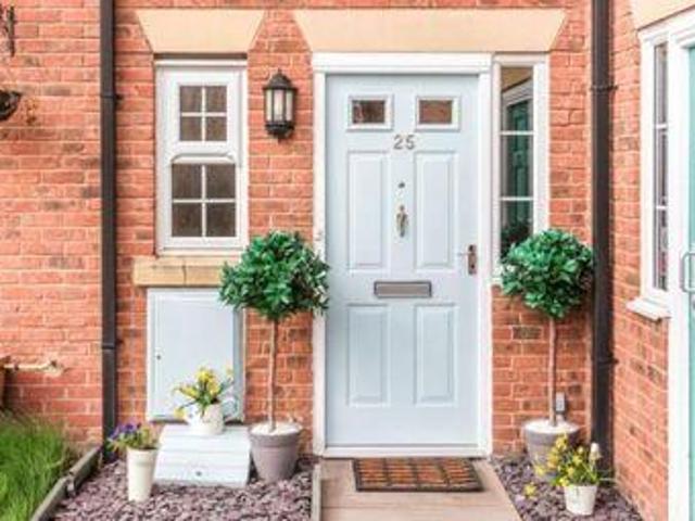 5 Bedrooms Town house for sale in Gibson Close, Nantwich, Cheshire CW5